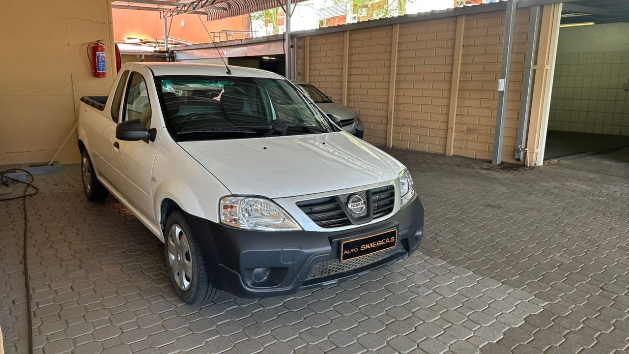 2023 Nissan Np200 1.6 A/C Safety Pack S/C - Cars4Nam